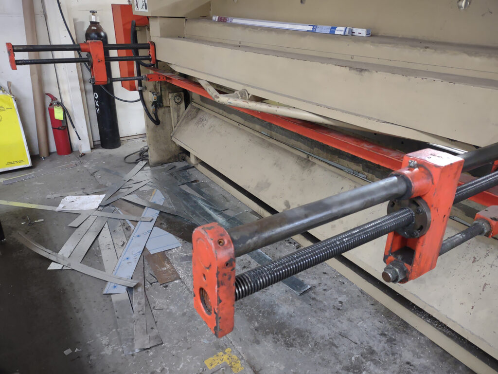 Chicago Power Shear 1010 - Northern Machinery Sales