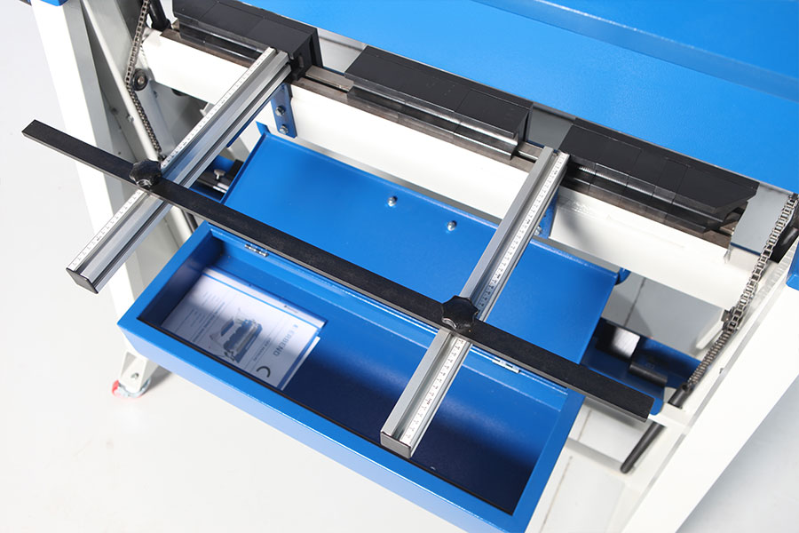 UFA Manual Metal Folding Machine - Northern Machinery Sales